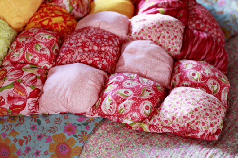 Puff Quilt Pattern and Sizes - The Scrap Library