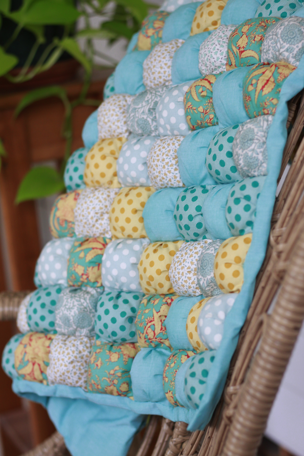 Puff Quilt Pattern and Sizes - The Scrap Library